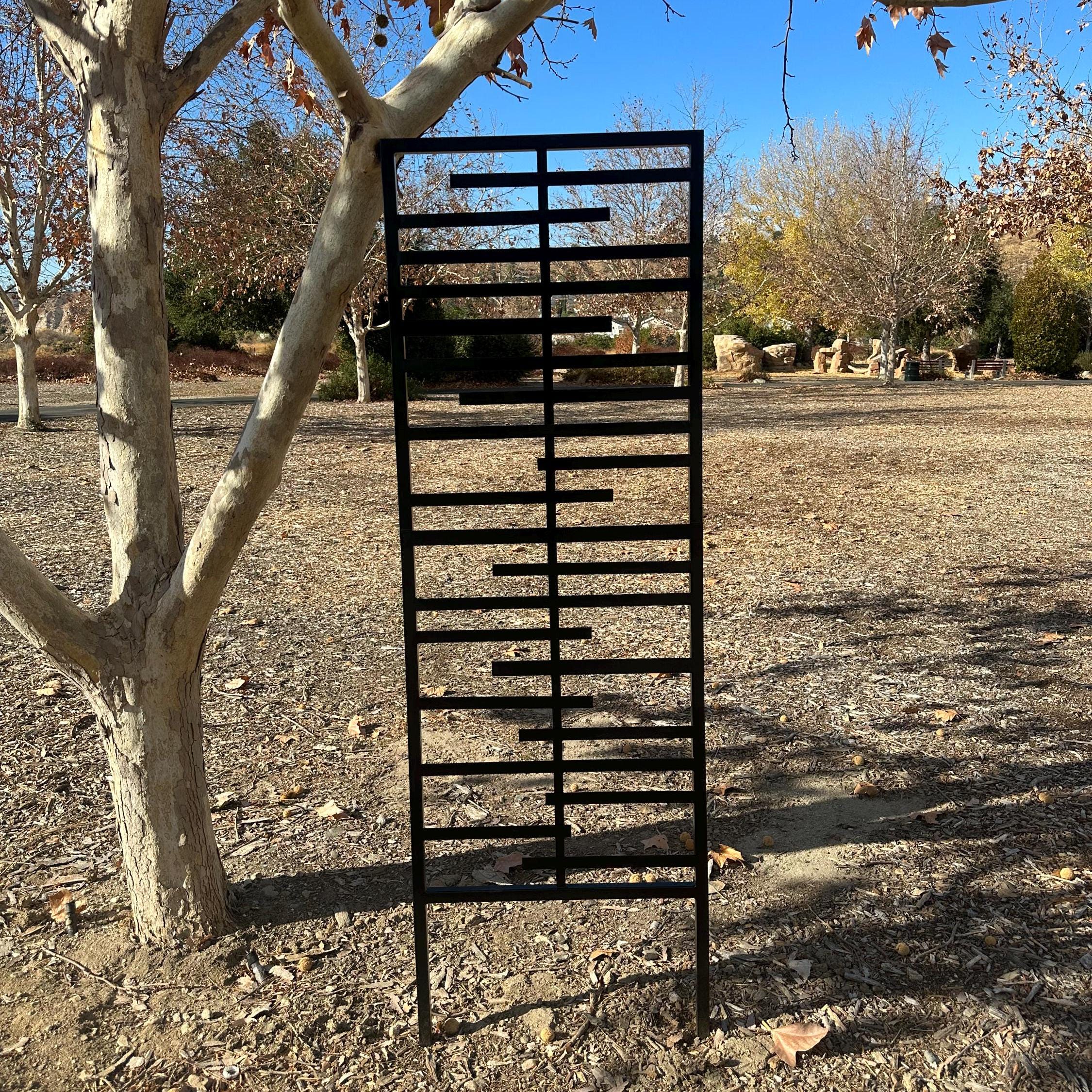 Modern Metal Trellis, Abstract Line Trellis Iron Metal Plant Climber ...