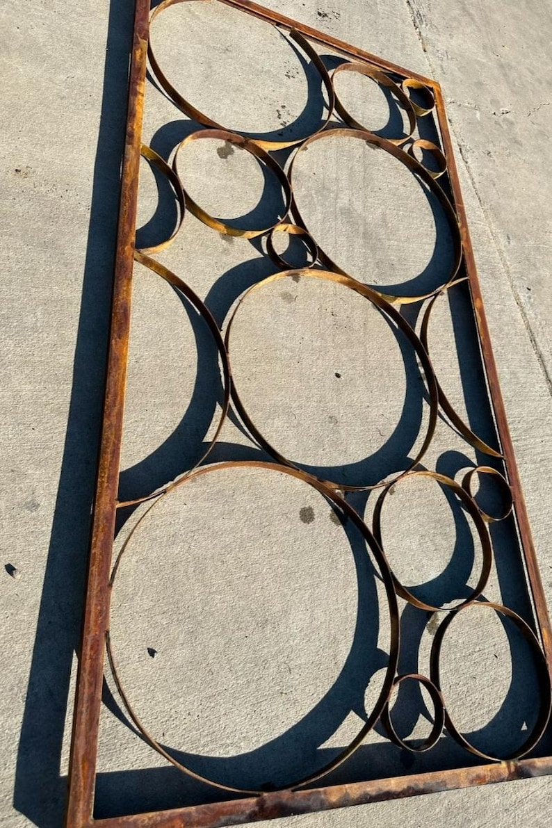 Abstract Circular Trellis, Metal Garden Trellis, Large Steel Design ...