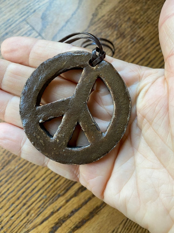 Authentic Ceramic Peace Sign Necklace on Brown Plasti… - Gem