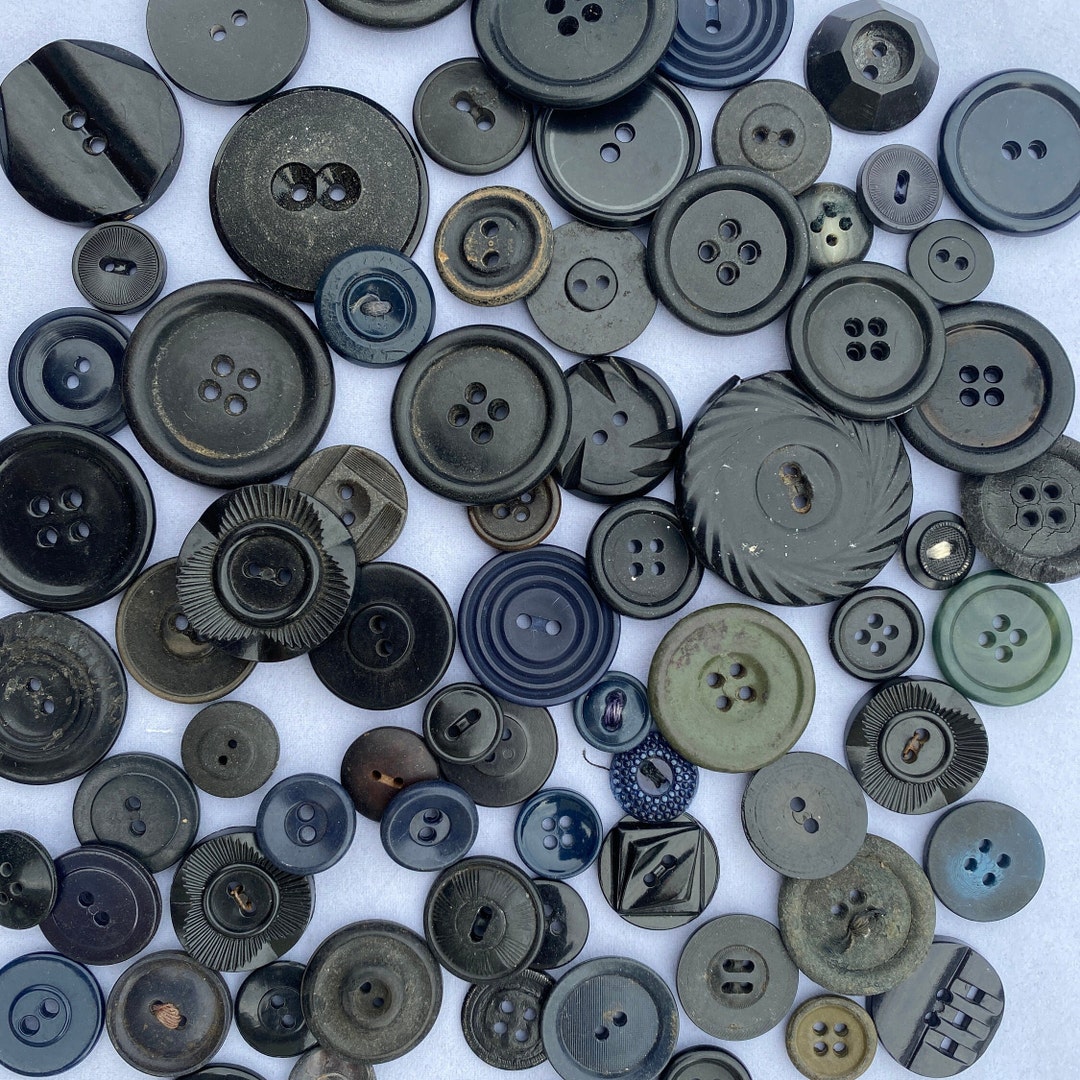 Variety of Black Vintage Buttons - Etsy