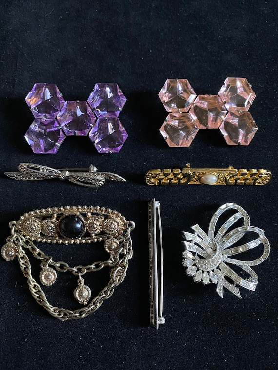 Etsy pins and brooches store