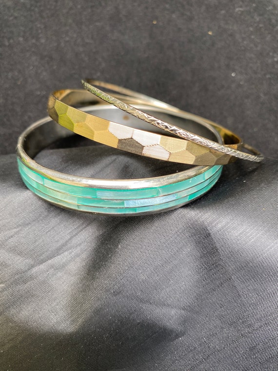 Seaside Trio Stack of Modern Bangle Bracelets - Gem