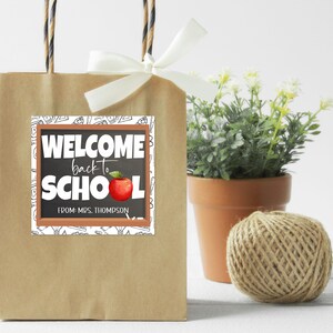 Welcome Back to School Gift Tag, Gift for Teachers Students Staff ...