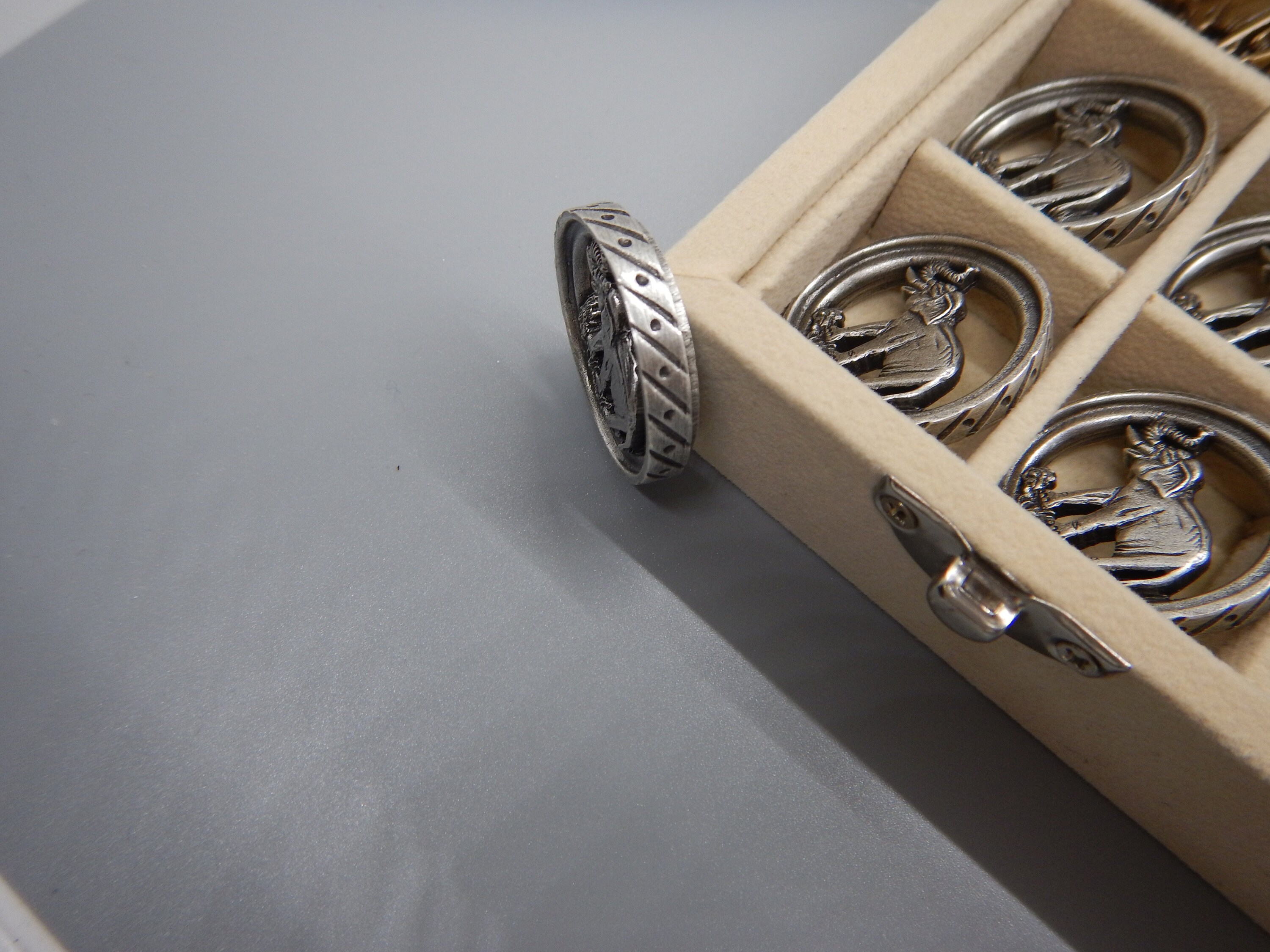 Checker Set Pewter Elephant Boxed - Etsy