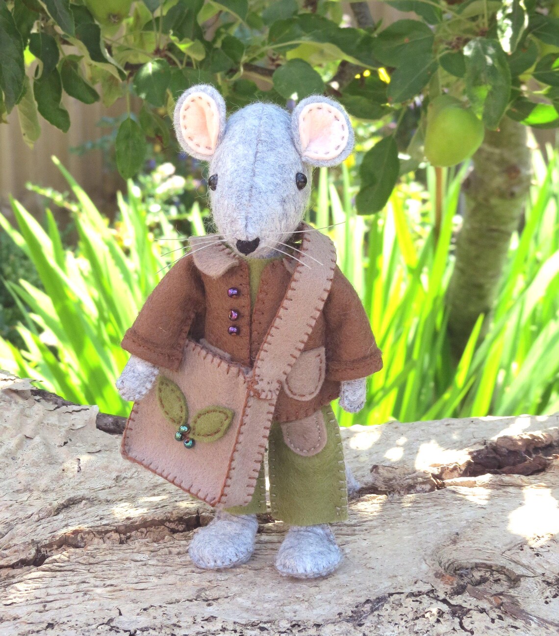 Mr Four Penny Mouse Kit, Make Your Own Felt Mouse With Clothes and Bag ...