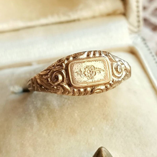 Antique Gold Ring - Etsy