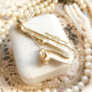 Beautiful French Vintage C1980s Big Gold Tone Metal Saxophone Brooch ...