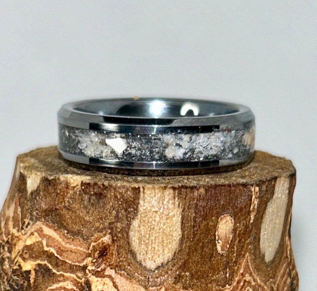 Men's Cremation Ring, Ring Made From Ashes of Loved One, Urn Ring ...