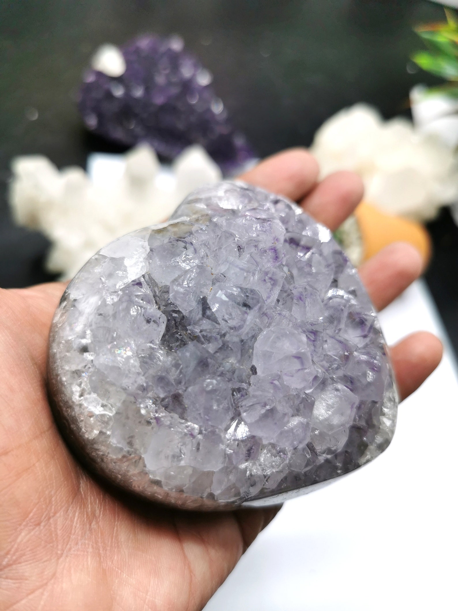 Large Amethyst Heart-shaped Geode Cluster - Etsy