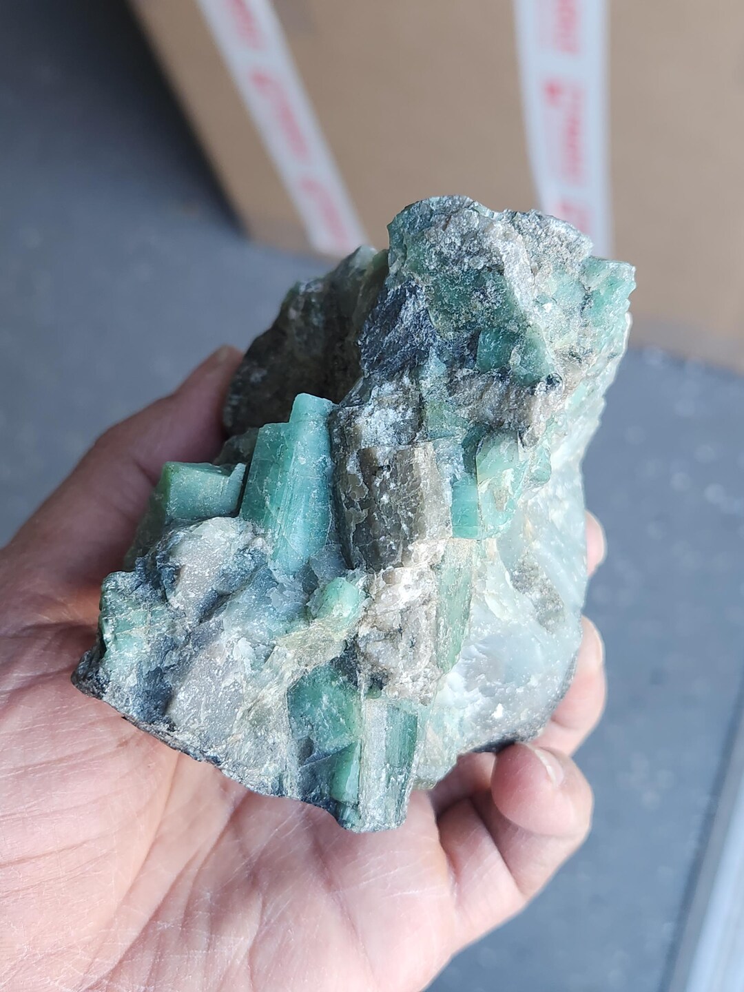 Natural Sakota Emerald Rough Stone: A Treasure of Calm, Harmony, and ...