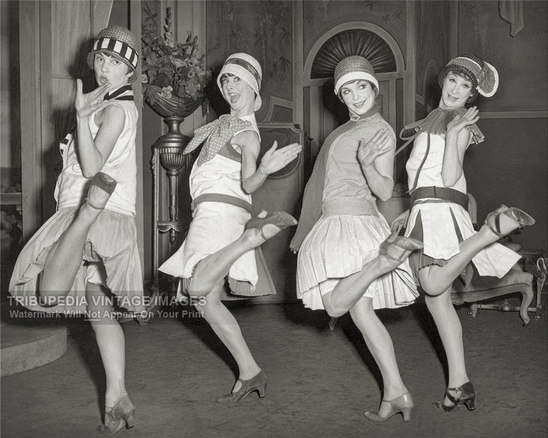 1920s Flapper Girls Photo Print – Dancing the Charleston Wall Art - Etsy