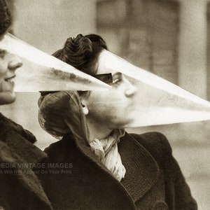 Vintage 1939 Advertising / Promotional Photograph Featuring Two Women ...