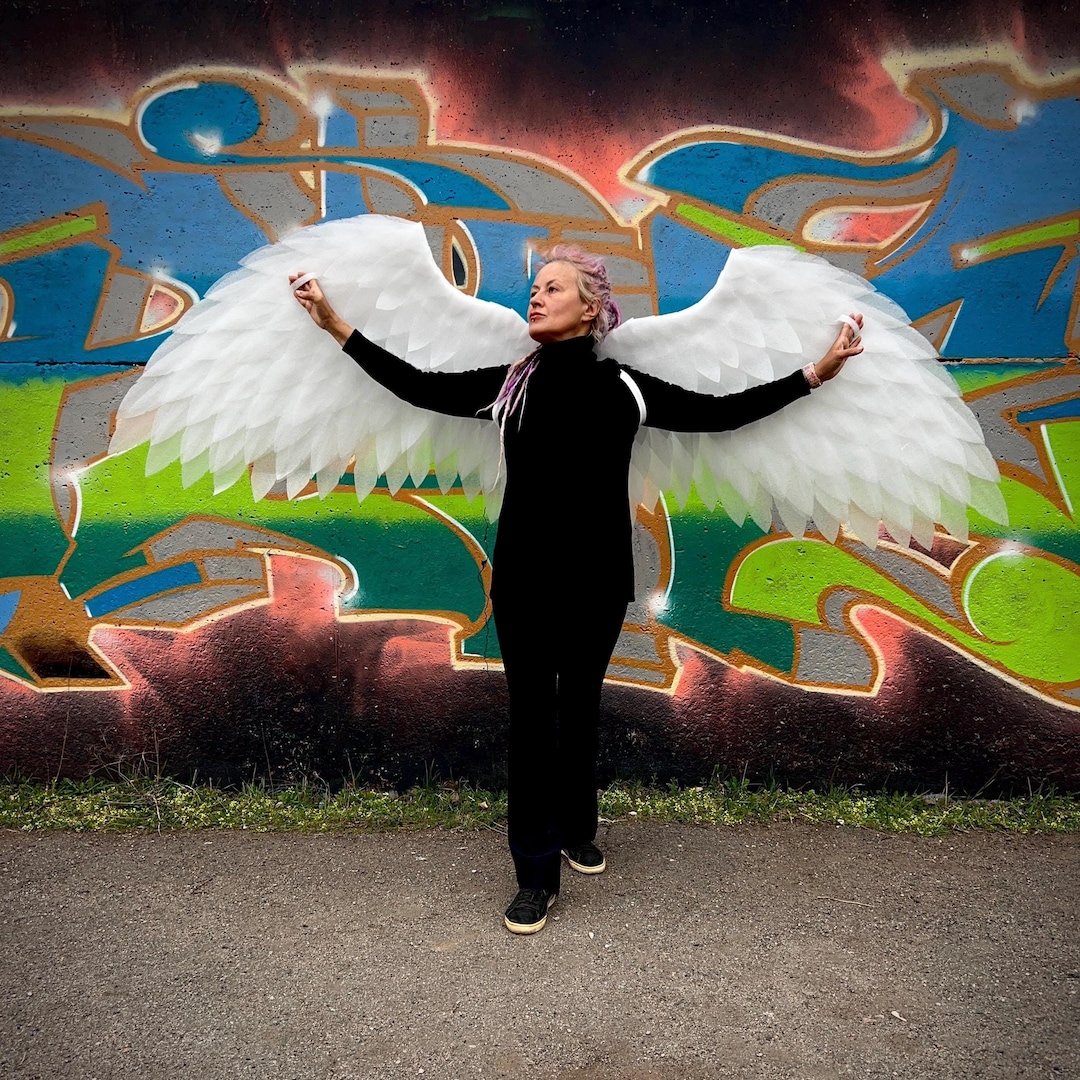 White Angel Wings Costume: Large, Moving Wings for Dancing and Photo ...