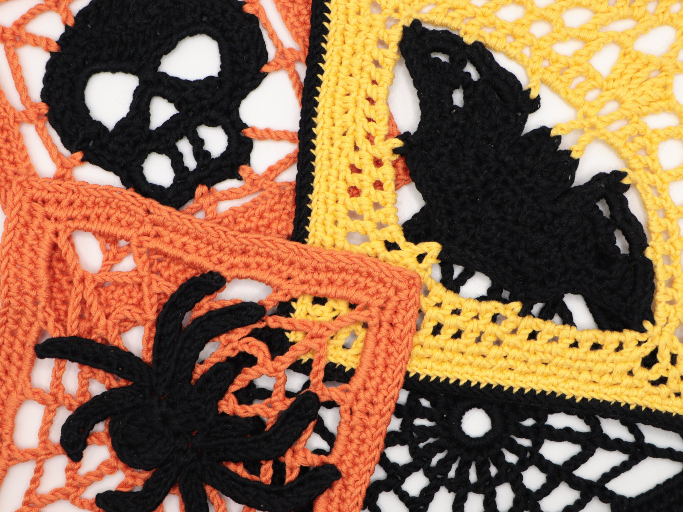 PATTERN Halloween Granny Square Bat and Spider Granny Square - Etsy