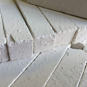 BELGOROD SAWN Edible Chalk Chunks Natural Crunchy, 100 Gm (4 Oz) - 9 Kg ...