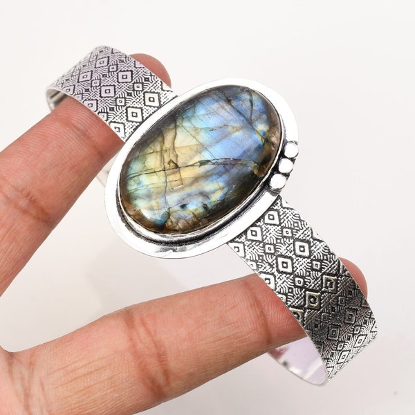 Labradorite Cuff Bracelet - Etsy