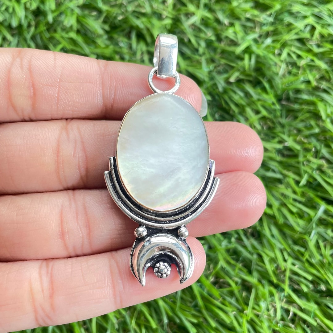 Mother Of Pearl Pendant 925 Sterling Silver Pendant Pearl Gemstone Handmade Silver Stone Jewelry