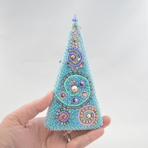Tutorial for Beaded Pyramid, 6" Tall, 3D Bead Embroidery Designed by ...