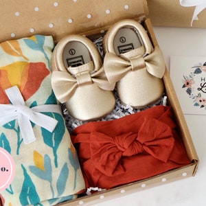 Baby Gift Box, Baby Gift Set, Ready to Ship Baby Shower Gift With Card ...