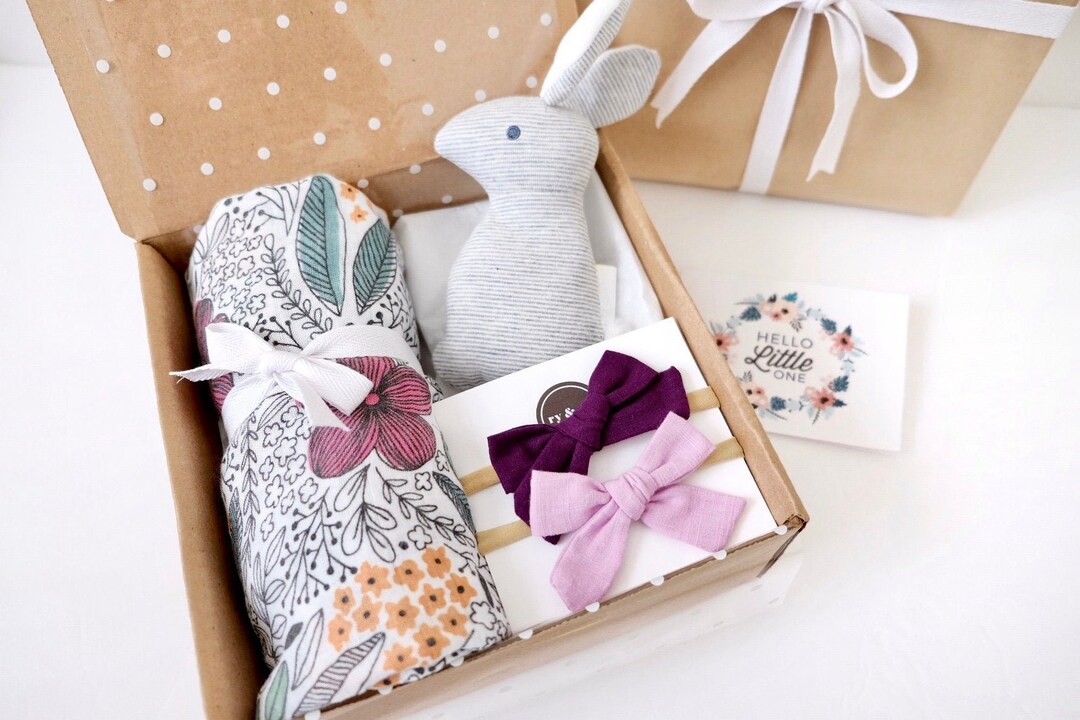 Baby Shower Gift With Card, Baby Gift Set, Gifts for Babies ...