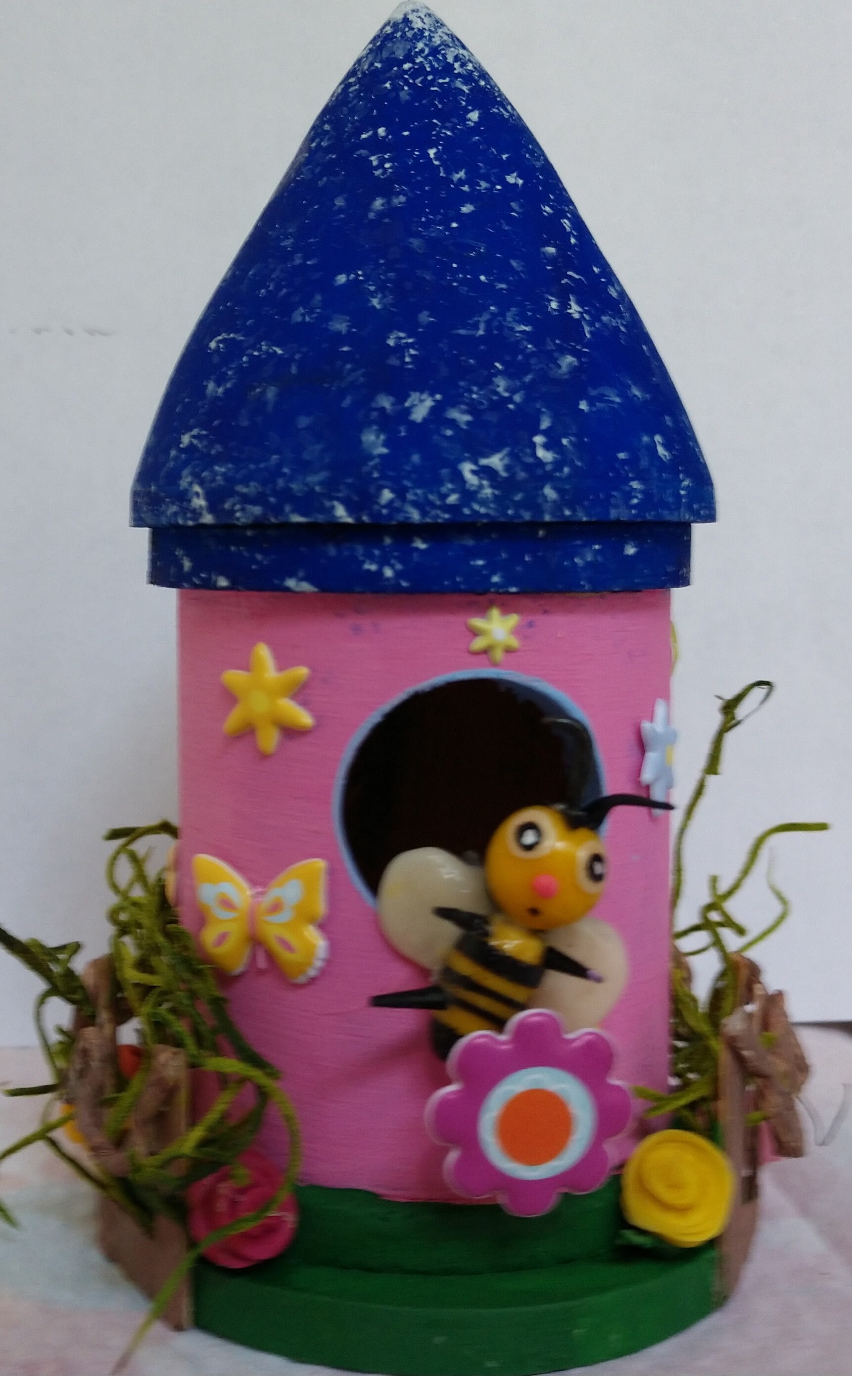Decorative, Handmade, Bees, Birdhouses, Crafts, Bees Dolls. Animated ...