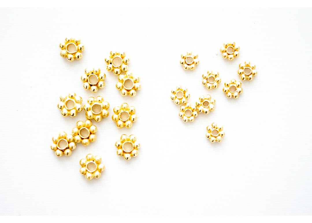 Daisy Flower, 8 Inches Strand of Flower Disc, Round Disc, Gold Finish ...