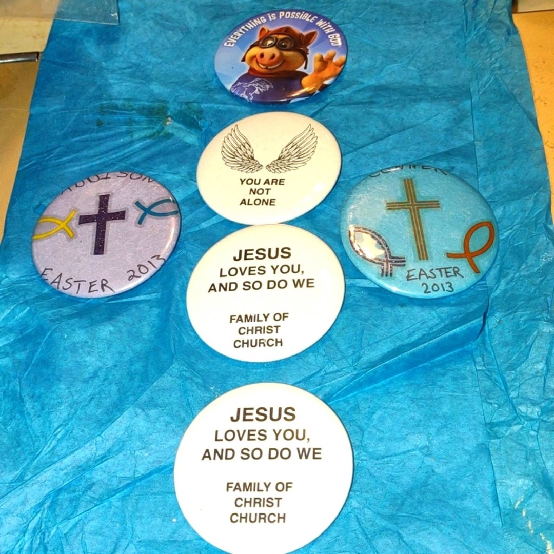Gorgeous Religious Lot of Pinback Buttons - Etsy
