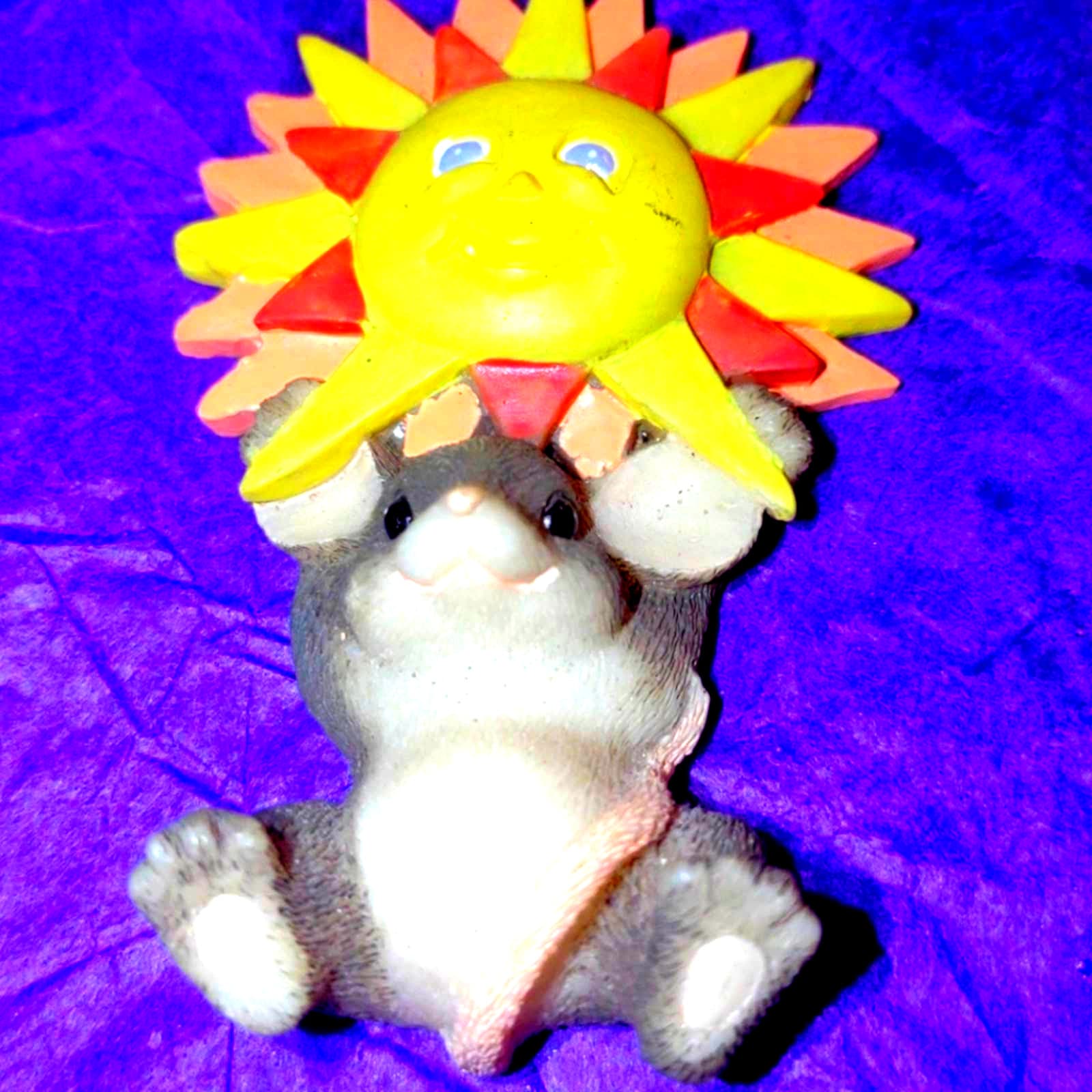 Cute little vintage mouse/sun magnet | Etsy