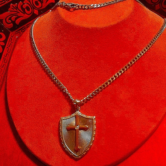 Men's religious necklace~Shield of Strength - Gem