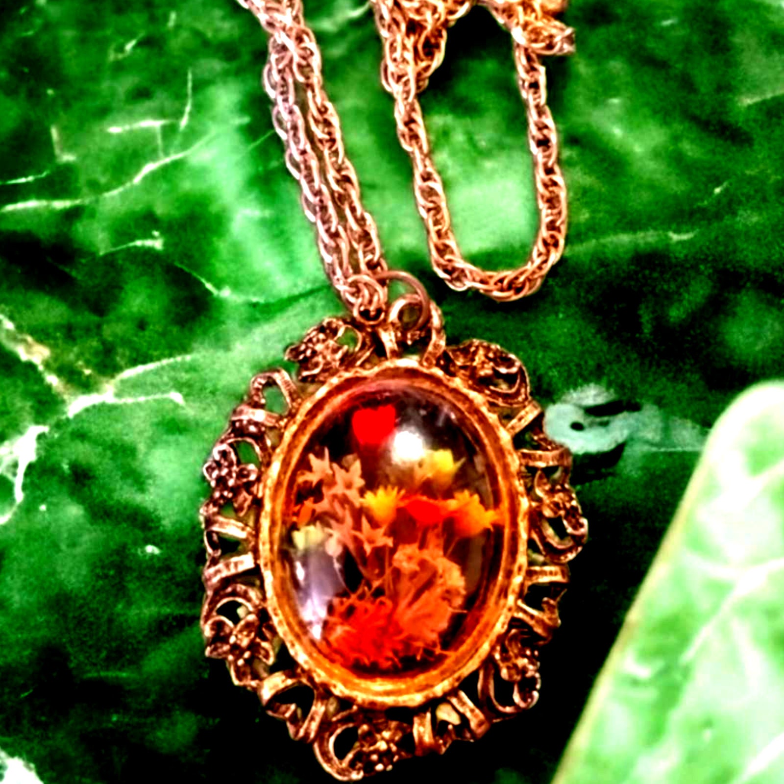 1950s Mid-century Dried Flower Cameo Type Necklace - Etsy