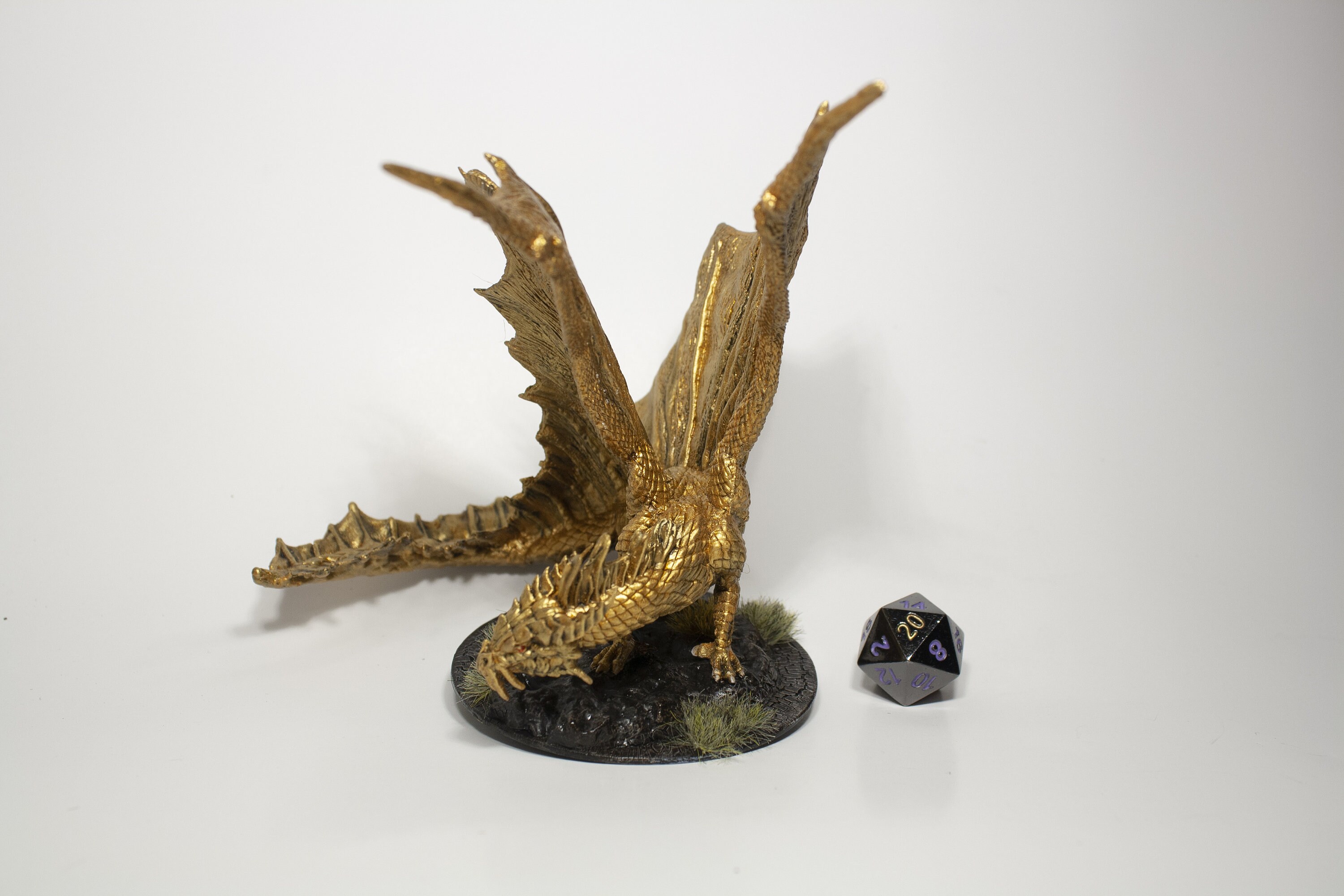 Young Gold Dragon Custom Painted D&D Mini | Etsy