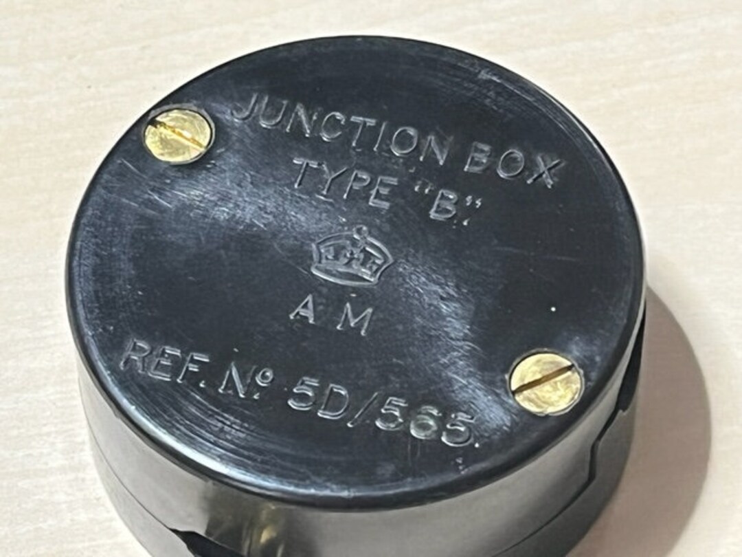 Vintage WW2 RAF Armament Junction Box Type B Air Ministry Ref. 5D/565 ...
