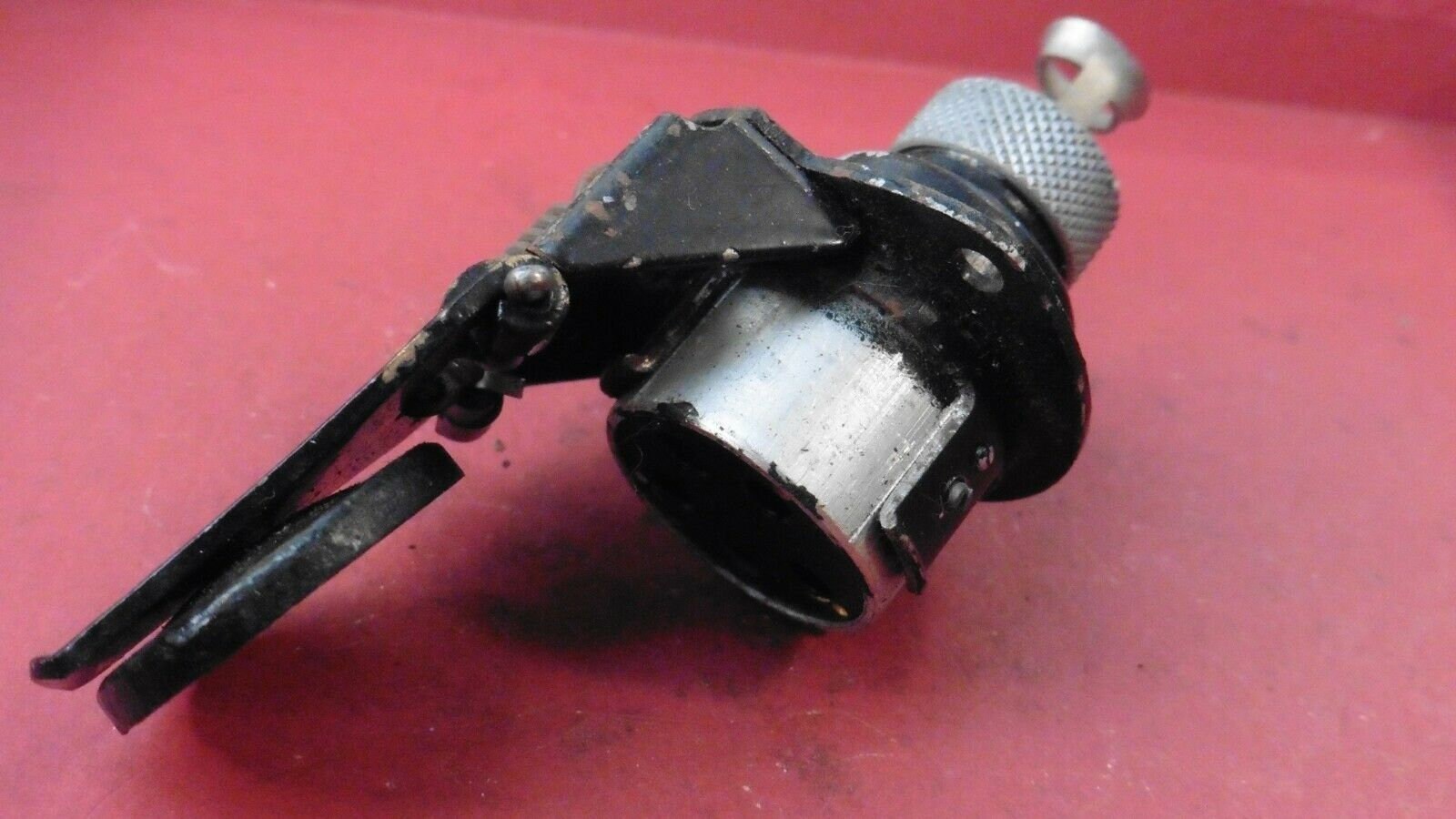 WW2 RAF Aircraft Armament Bomb Rack Socket - Air Ministry Ref. 5D/526 ...