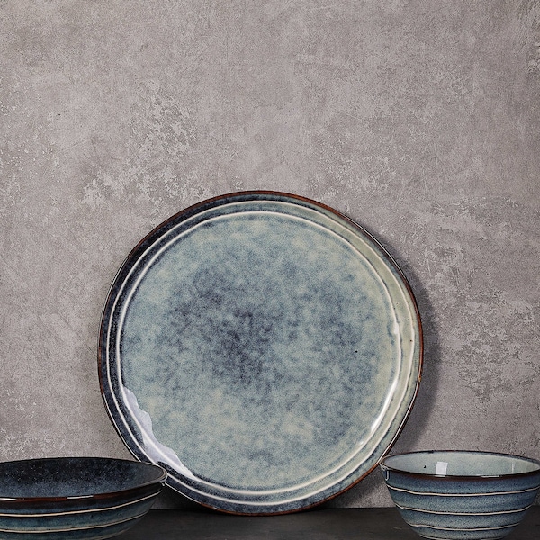 Hand Thrown Plate - Etsy