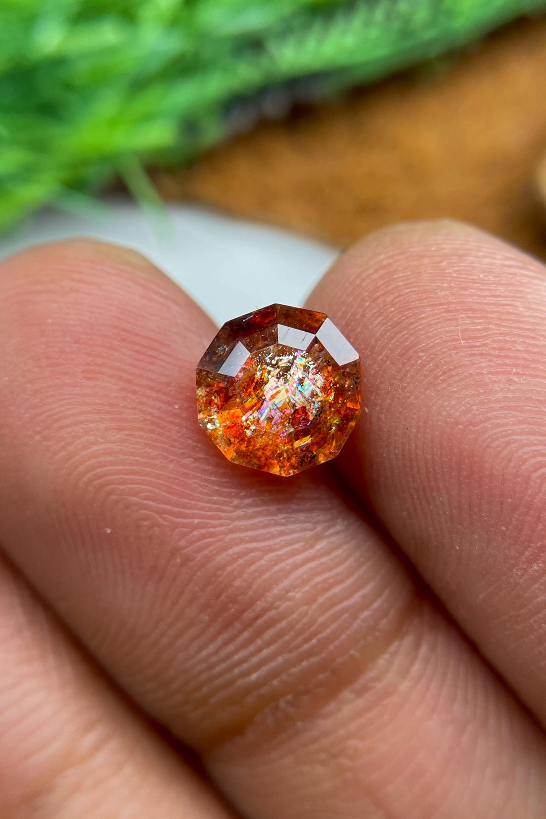 Orange Sunstone Decagon Shape Rainbow Lattice With Multi Flakes Sparkle ...
