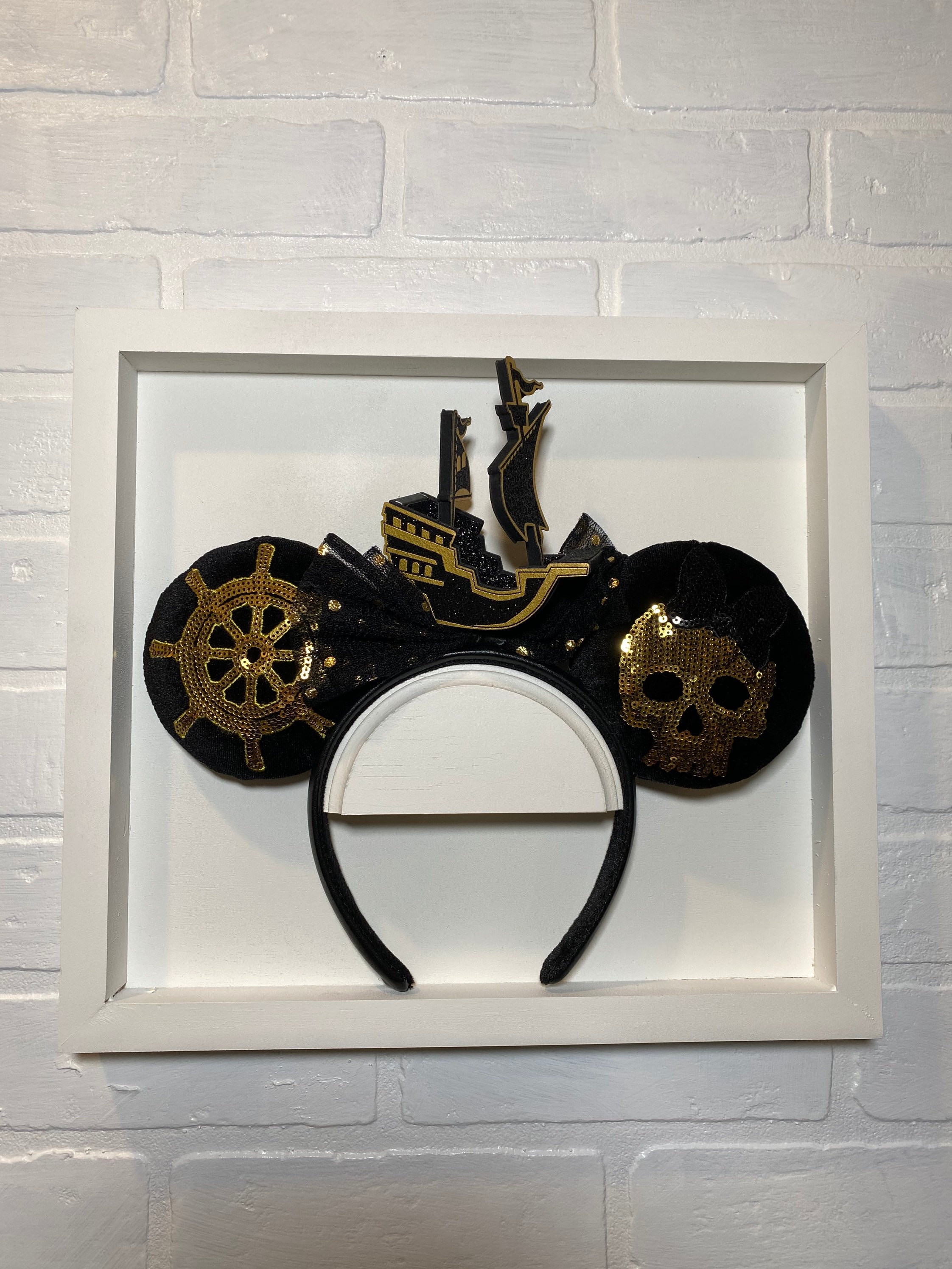 Disney Ears Display, Minnie Ear Headband Display Frame, Disney Ear ...