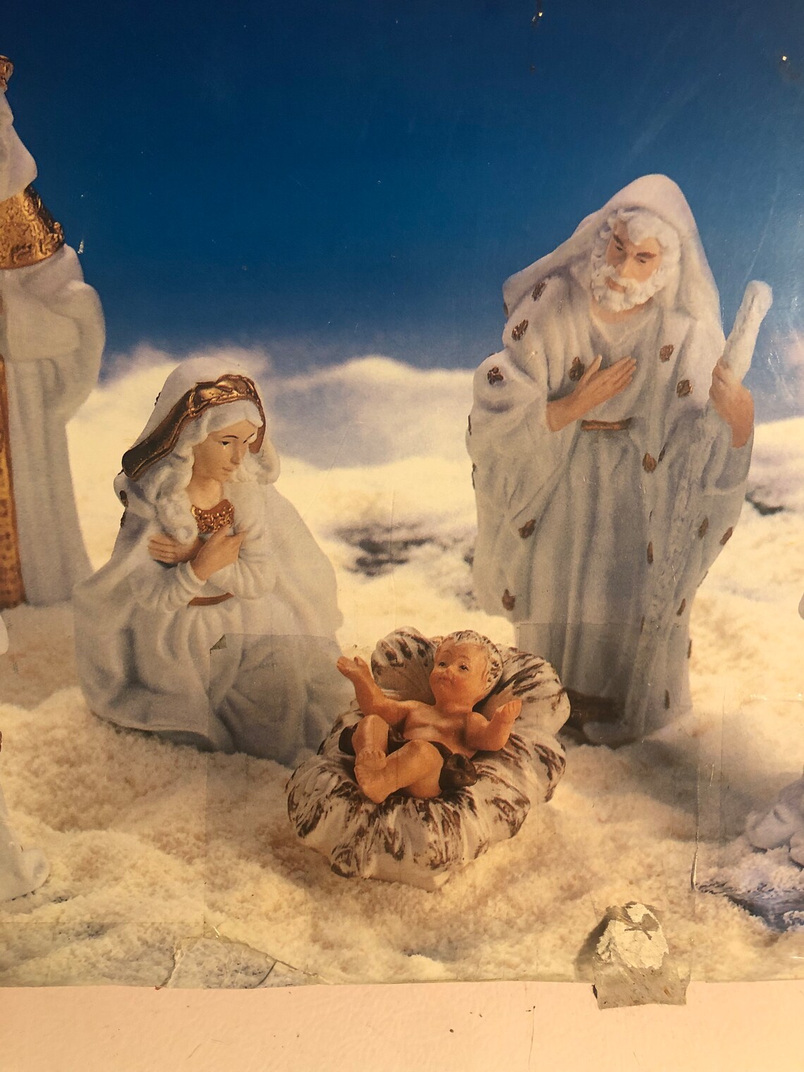 Nativity Gold Color Accents Set 8 Pieces Porcelain Christmas Religious ...