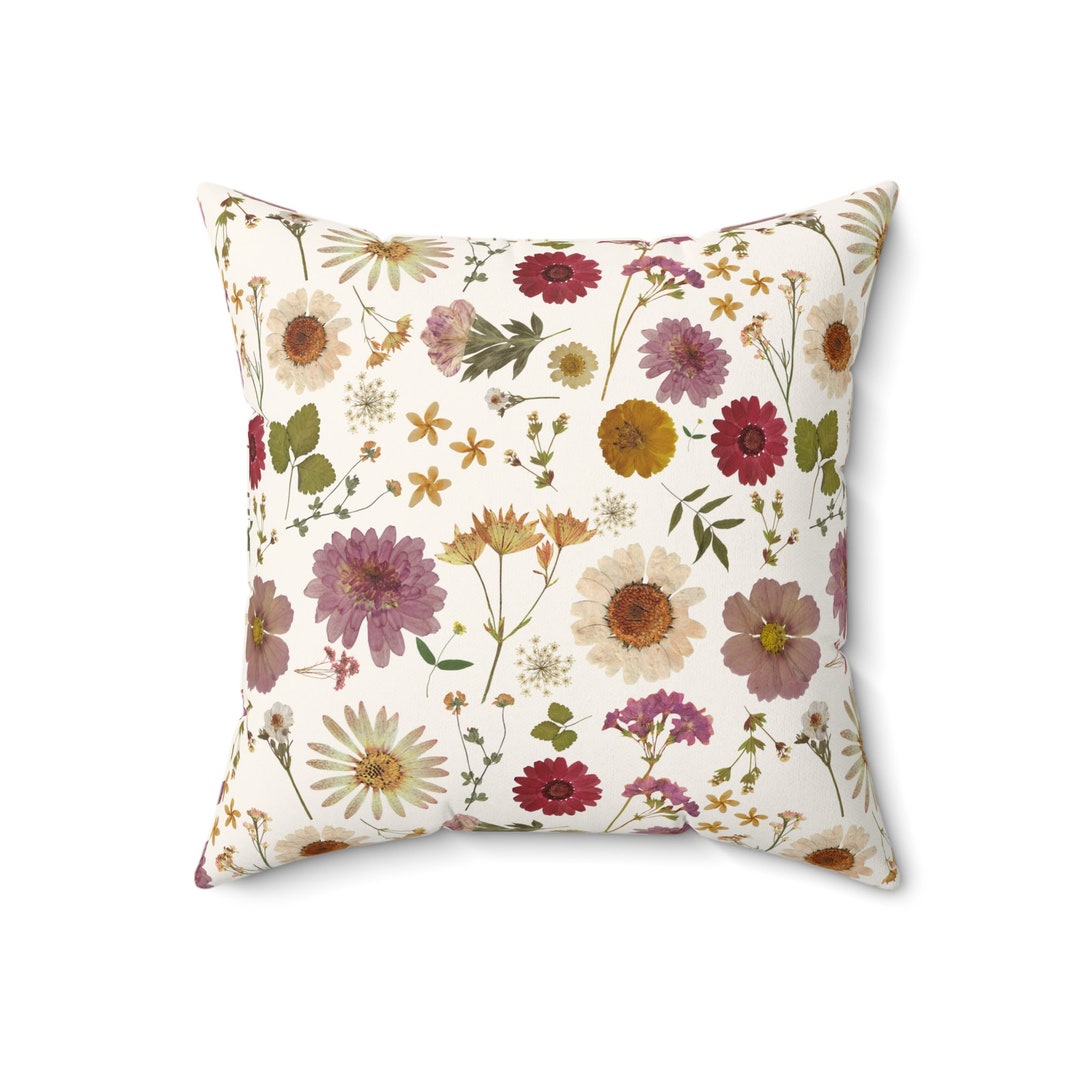 Wildflower Floral Pillow Rustic Floral Throw Pillow Simple Daisy ...