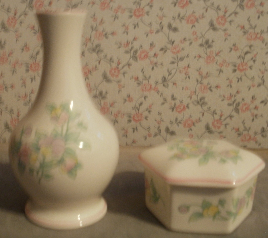 Palissy 'chantiile' Bud Vase & Trinket Box - Etsy