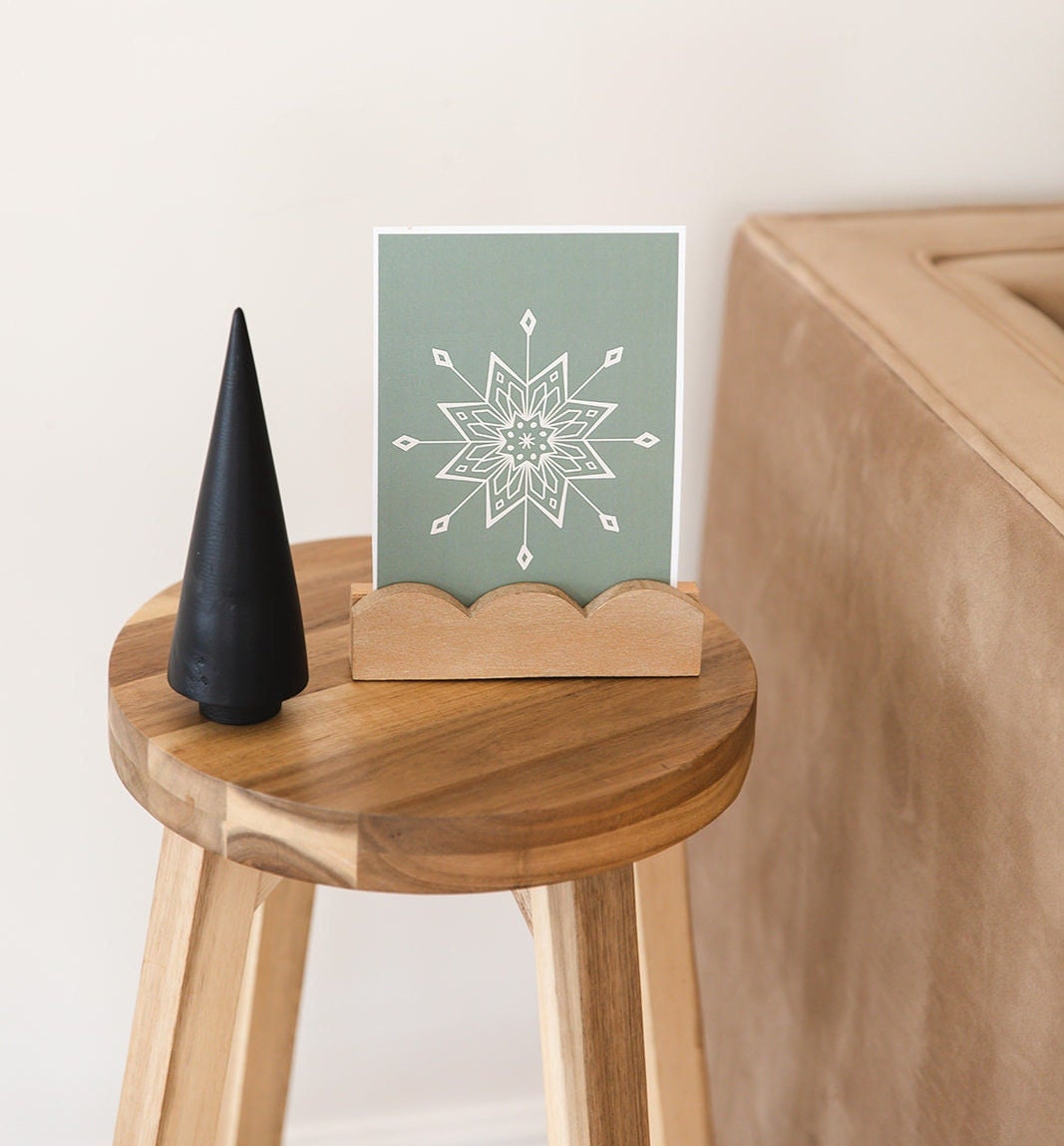 Sienna Photo Stand Magnetic Photo Display Shelf Photo - Etsy