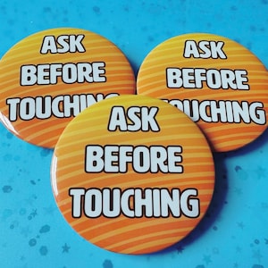 58mm Large Cosplay / Fursuit Consent Badges (free Hugs, Ask, No Hugs ...