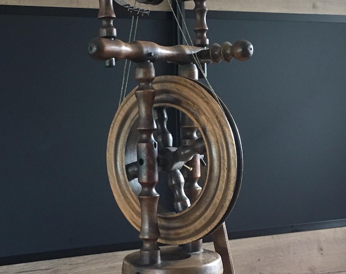 Vintage Antique Oak Walnut Castle Upright Single Treadle Spinning Wheel ...