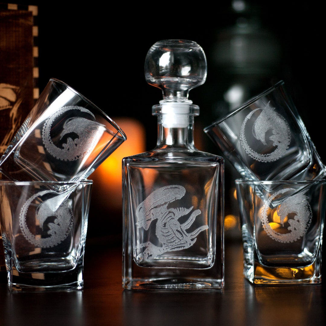 Whiskey Decanter Set, Whiskey Glasses, Alien, Personalized Box, a Gift ...