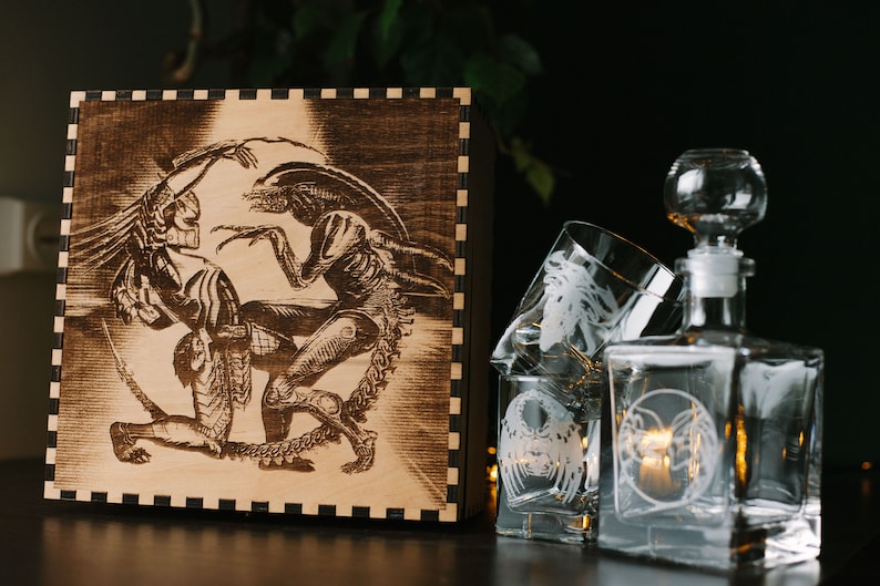 Whiskey Decanter Set Whiskey Glasses Alien Predator | Etsy