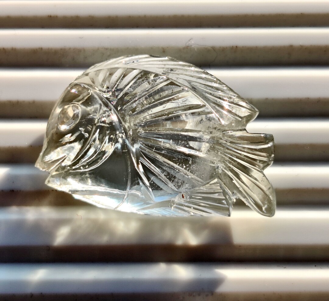 NATURAL WHITE TOPAZ Gemstone Fish Shape 87ct High Quality Carved White ...