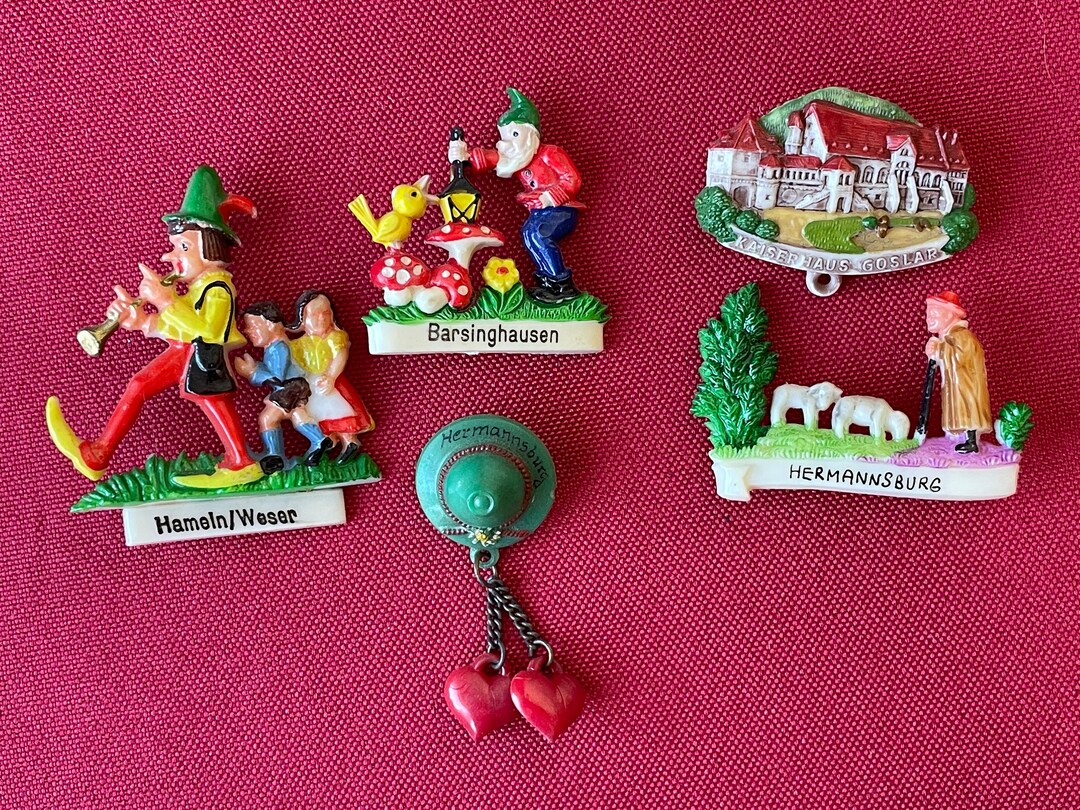 One Vintage German Hat or Lapel Pins Fairy Tale Alpine Brooch Charm ...
