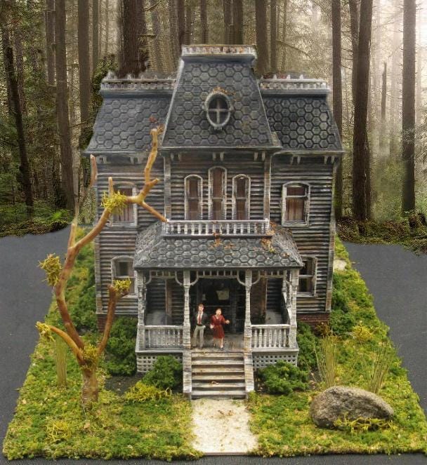 BATES Psycho House Model Diorama~horror Movie~miniatures~model Train ...