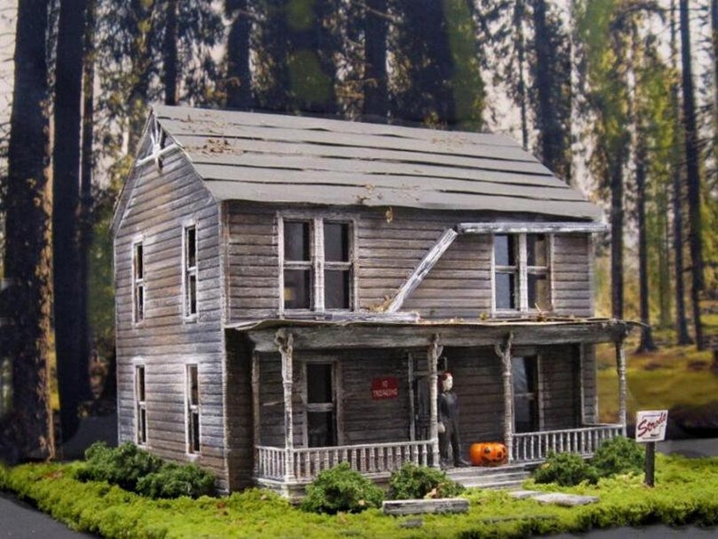 Modelo de casa de MICHAEL MYERS Diorama Halloween Movie House Escala 1: ...