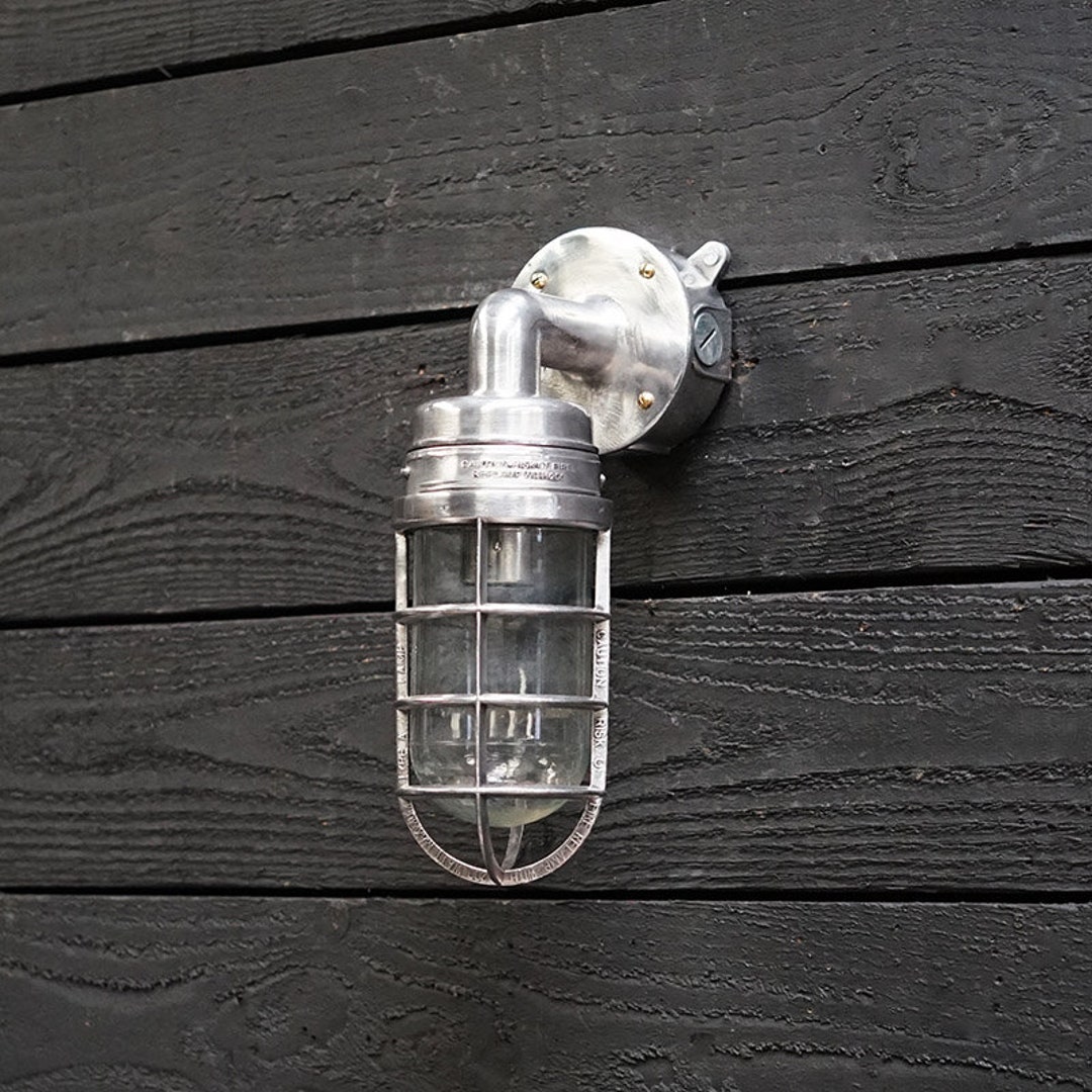 Solid Aluminum Polish Old Refurbish Wall Mount Marine Light Fixture - Etsy