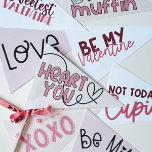Printable Valentine Pennants Valentines Day Flag Printable Pennants ...